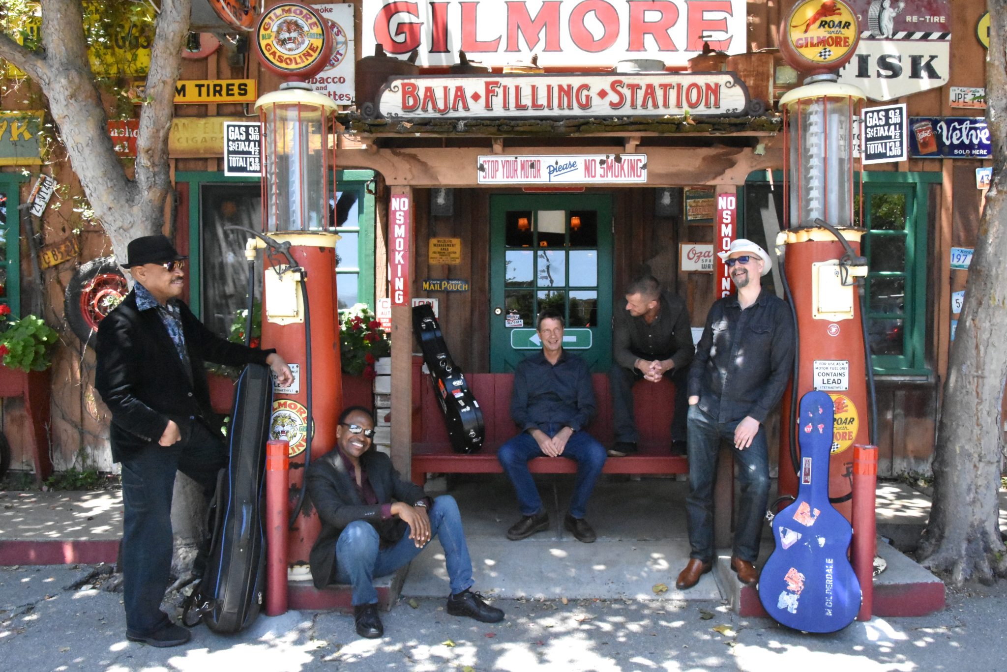 Ludlow Garage Cincinnati | » Acoustic Alchemy